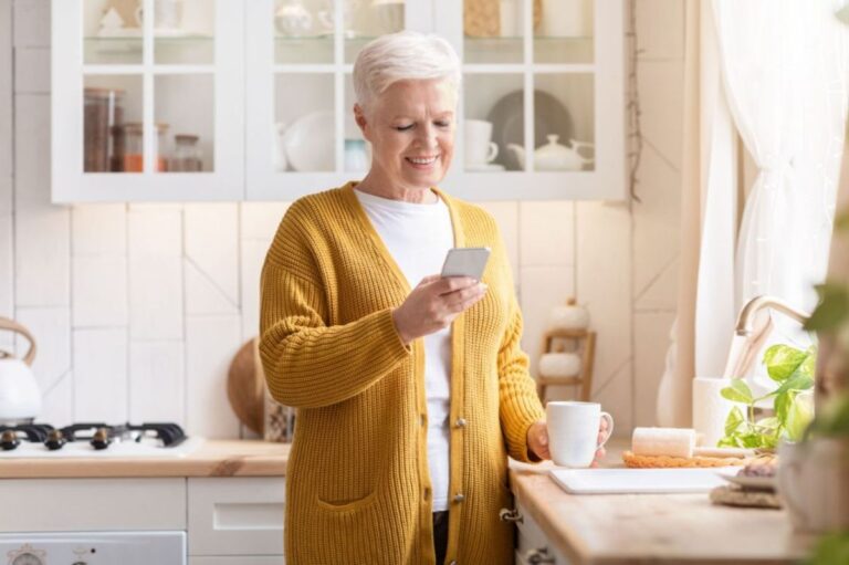 Top Apps for Seniors | Meadow Lakes